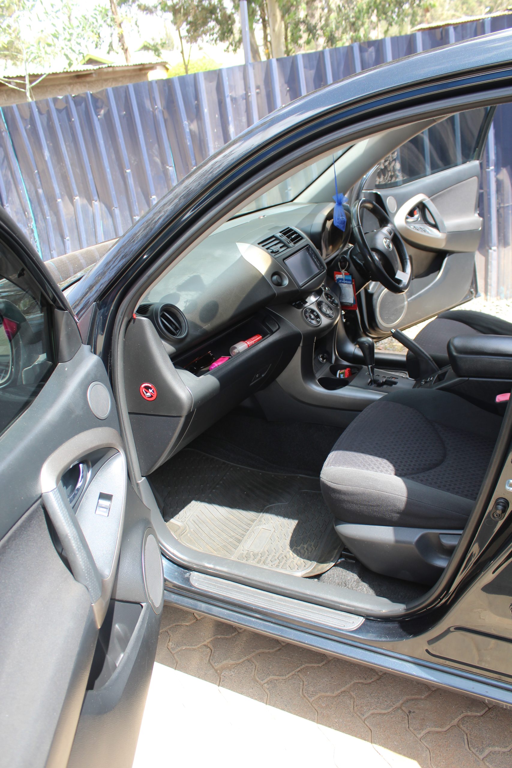 Affordable way to refresh your car paint: Toyota Vanguard - Hippos Auto ...